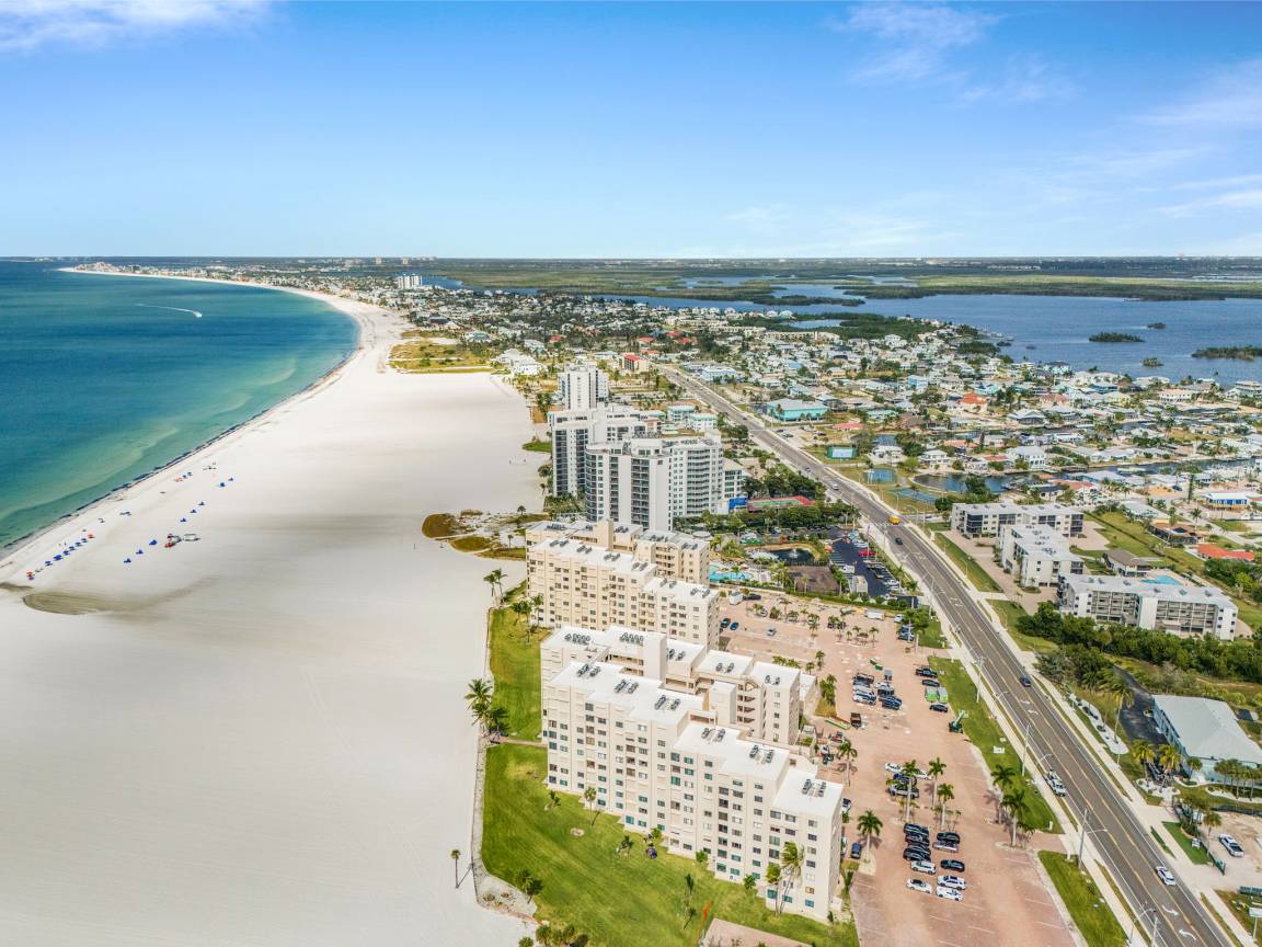 116 M² Condo ∙ 2 Bedrooms ∙ 6 Guests - Fort Myers Beach, FL