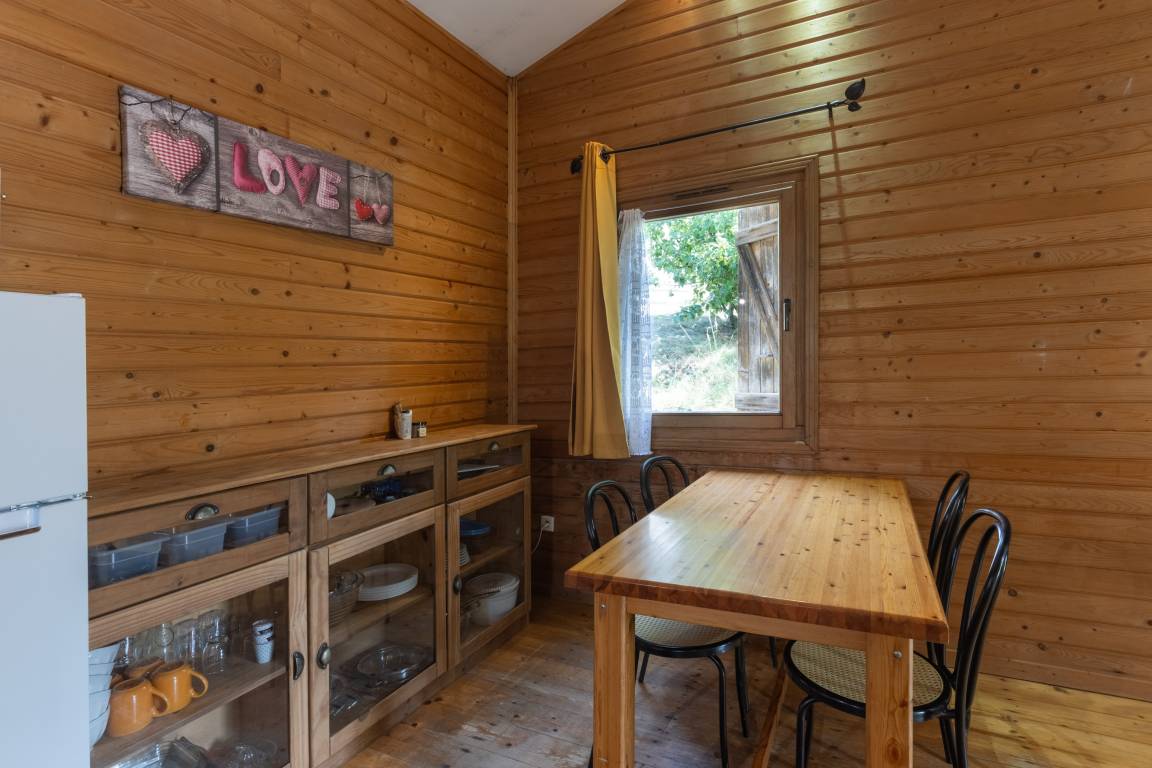 40 M² Chalet ∙ 1 Schlafzimmer ∙ 5 Gäste - Ardèche