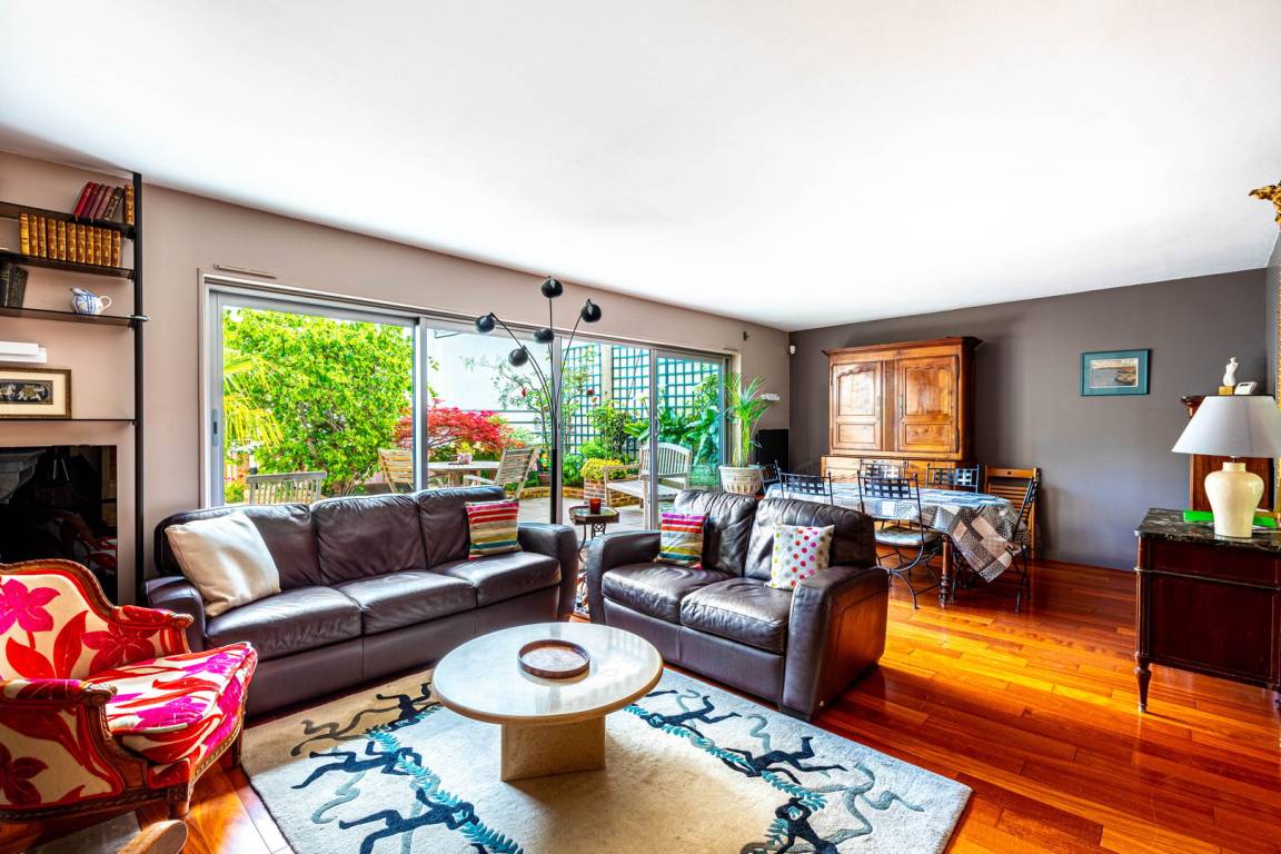 House ∙ 4 Bedrooms ∙ 8 Guests - Paris
