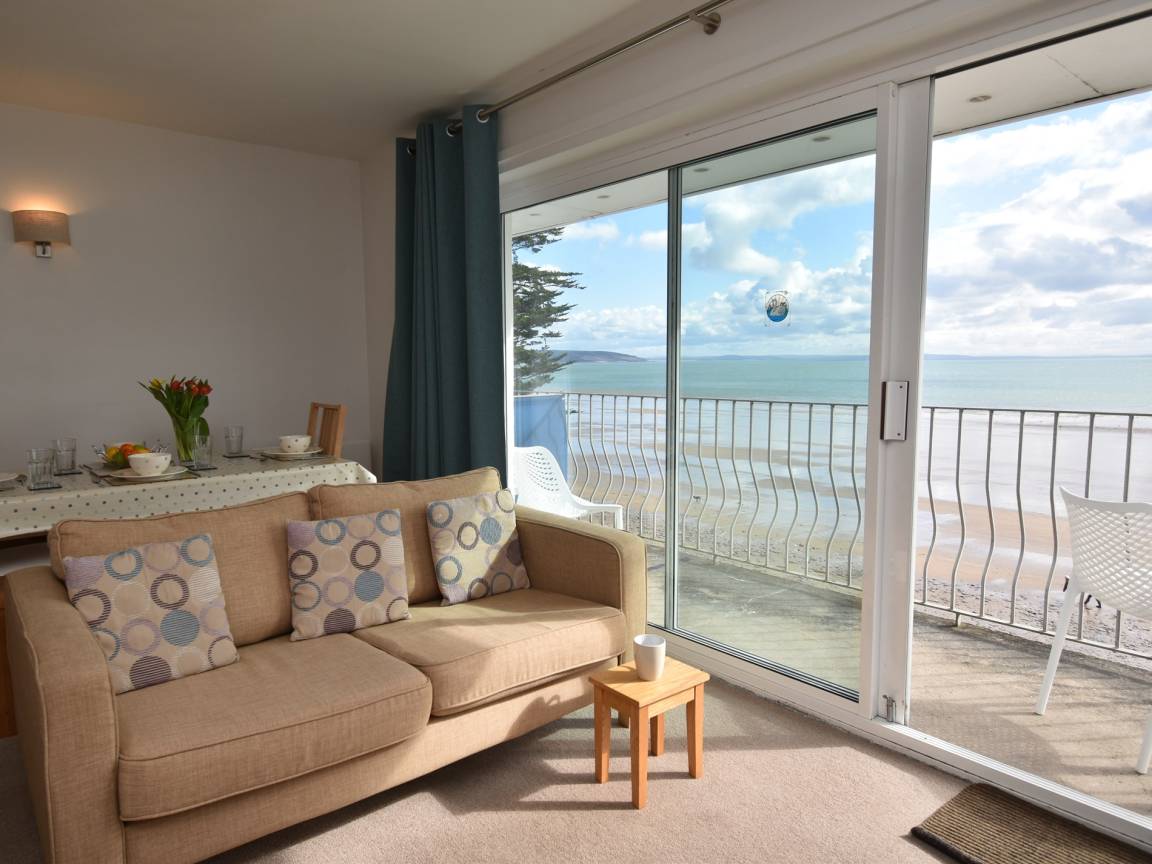 Cottage ∙ 2 Bedrooms ∙ 4 Guests - Saundersfoot
