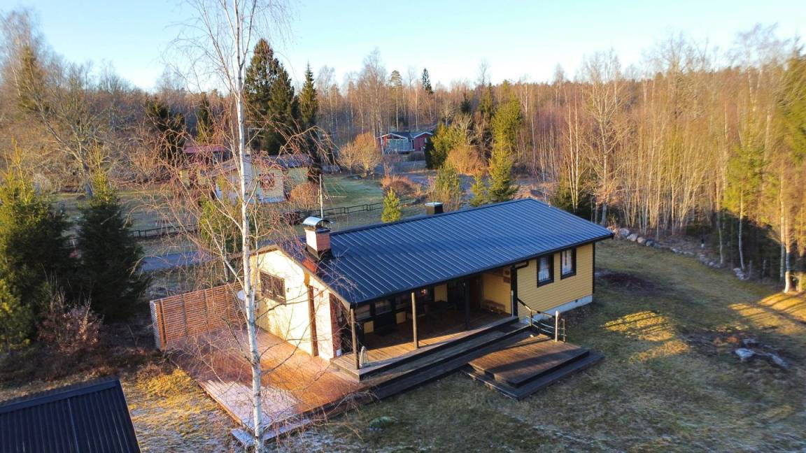 70 M² Maison De Vacances ∙ 3 Chambres ∙ 4 Personnes - Hultsfred
