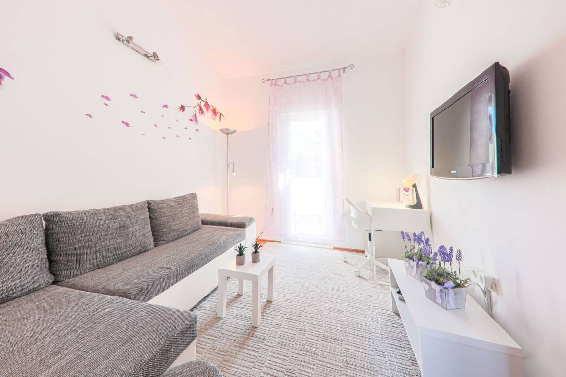 Ferienhaus ∙ 1 Schlafzimmer ∙ 7 Gäste - Seget Vranjica