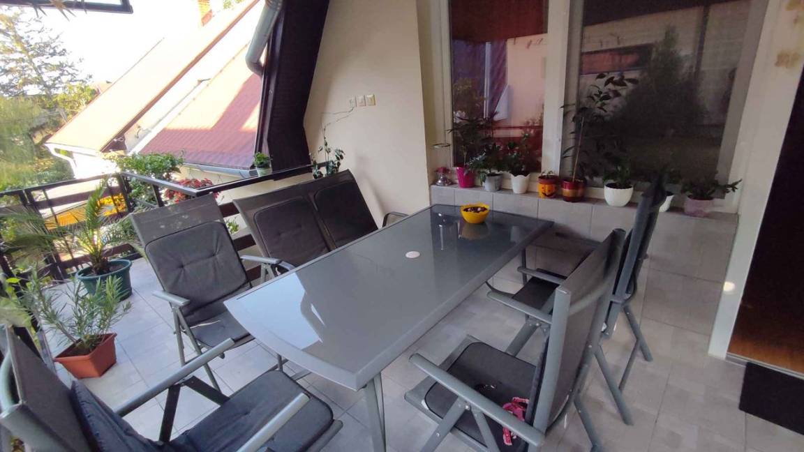 92 M² Apartment ∙ 3 Bedrooms ∙ 6 Guests - Siófok