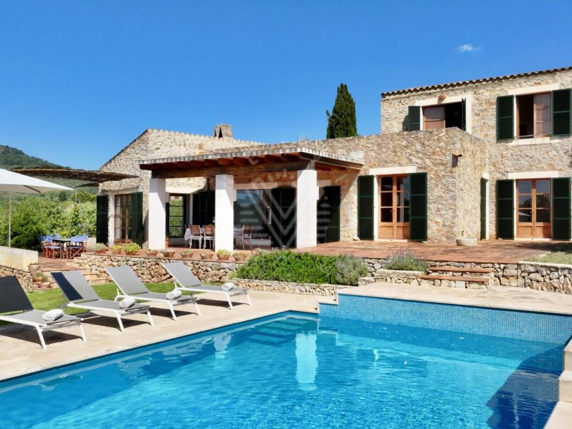 230 M² Cottage ∙ 3 Bedrooms ∙ 6 Guests - Majorca