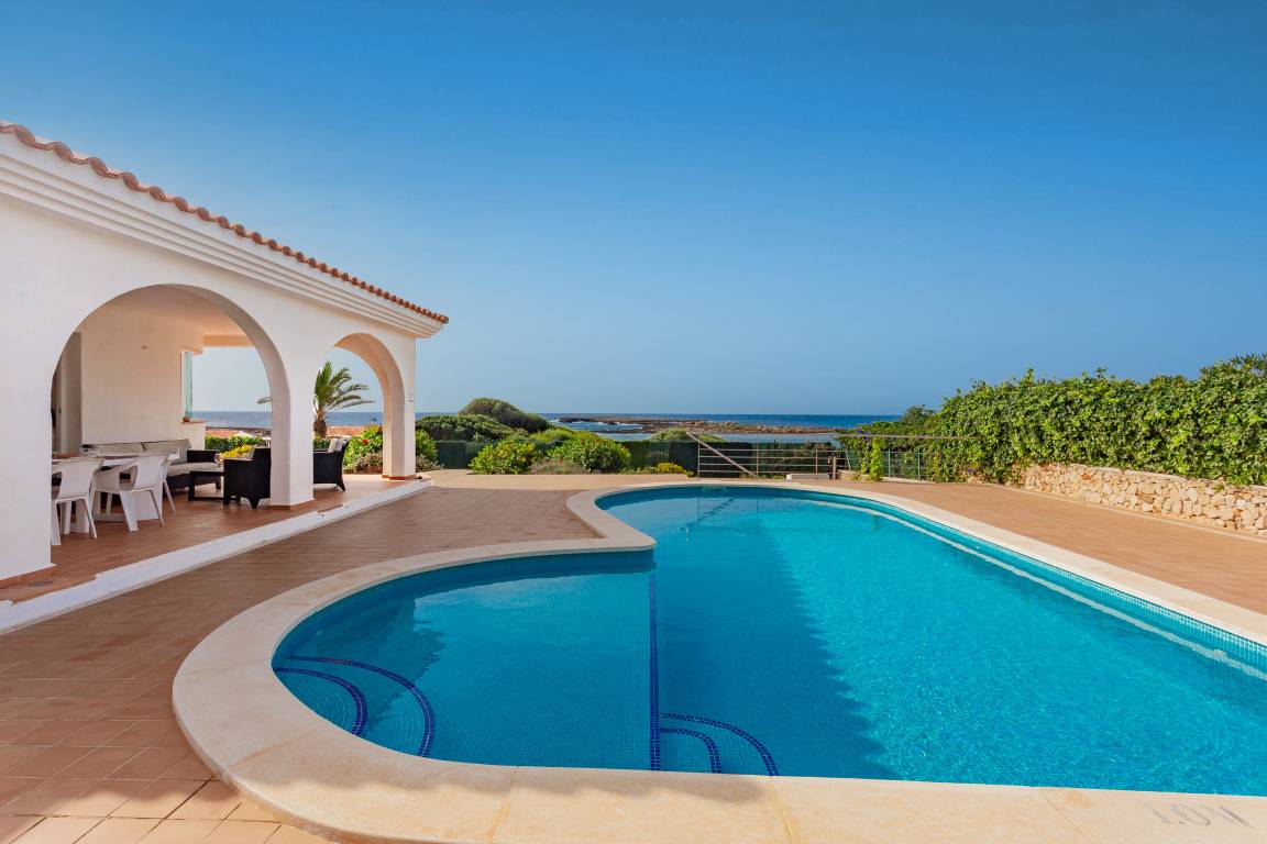 309 M² Villa ∙ 4 Bedrooms ∙ 8 Guests - Binibeca
