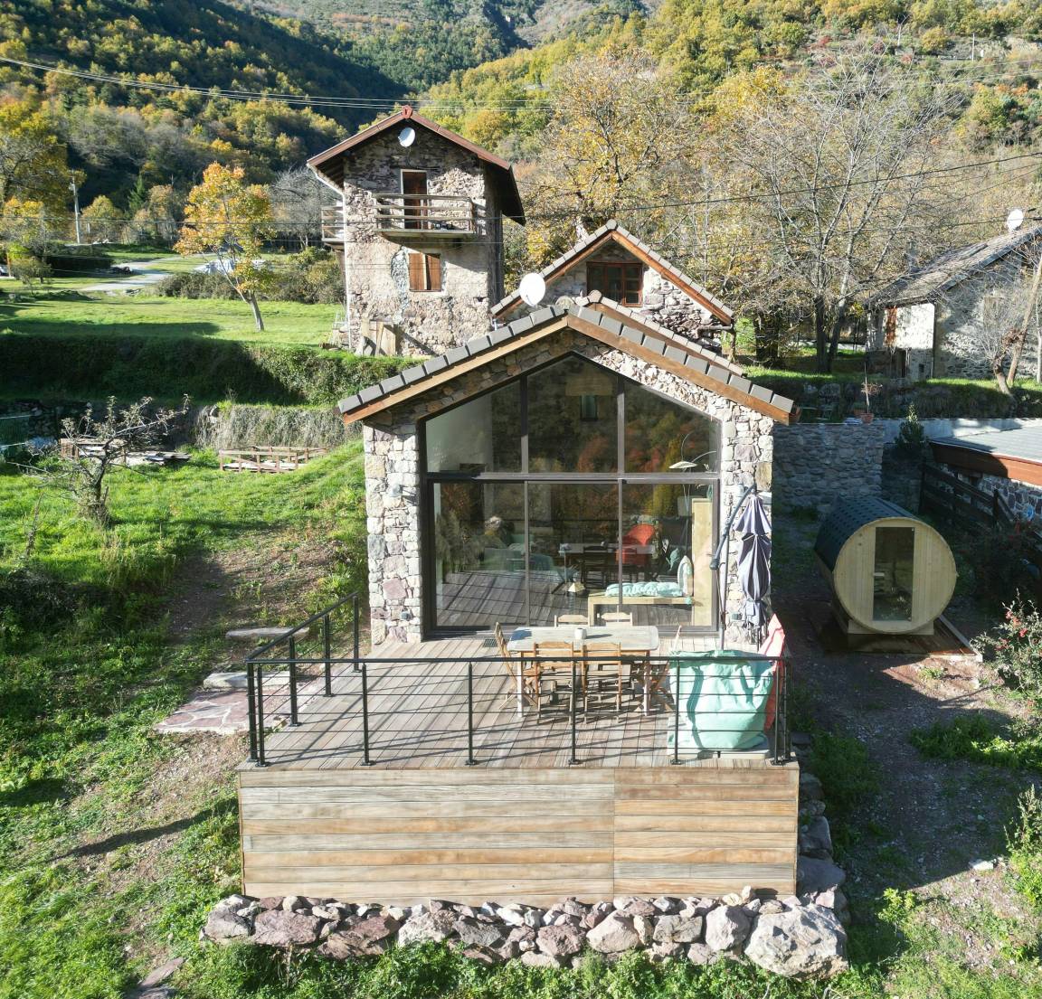 90 M² House ∙ 2 Bedrooms ∙ 4 Guests - La Colmiane