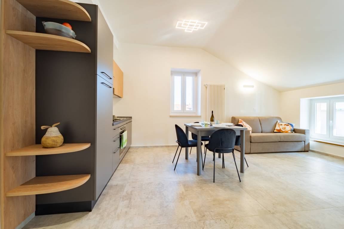 30 M² Apartment ∙ 4 Guests - Cuneo