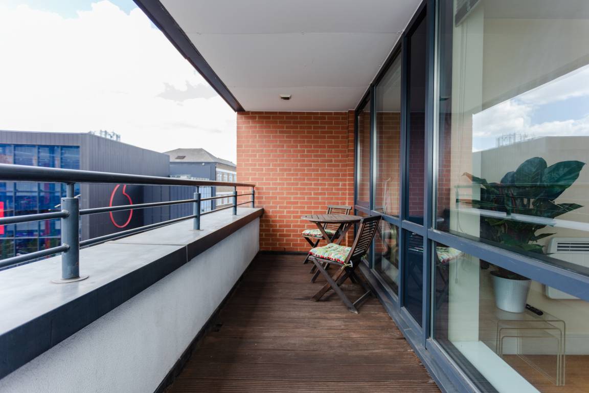 Apartment ∙ 1 Bedroom ∙ 4 Guests - Anglia Ruskin University, London - Farringdon Building