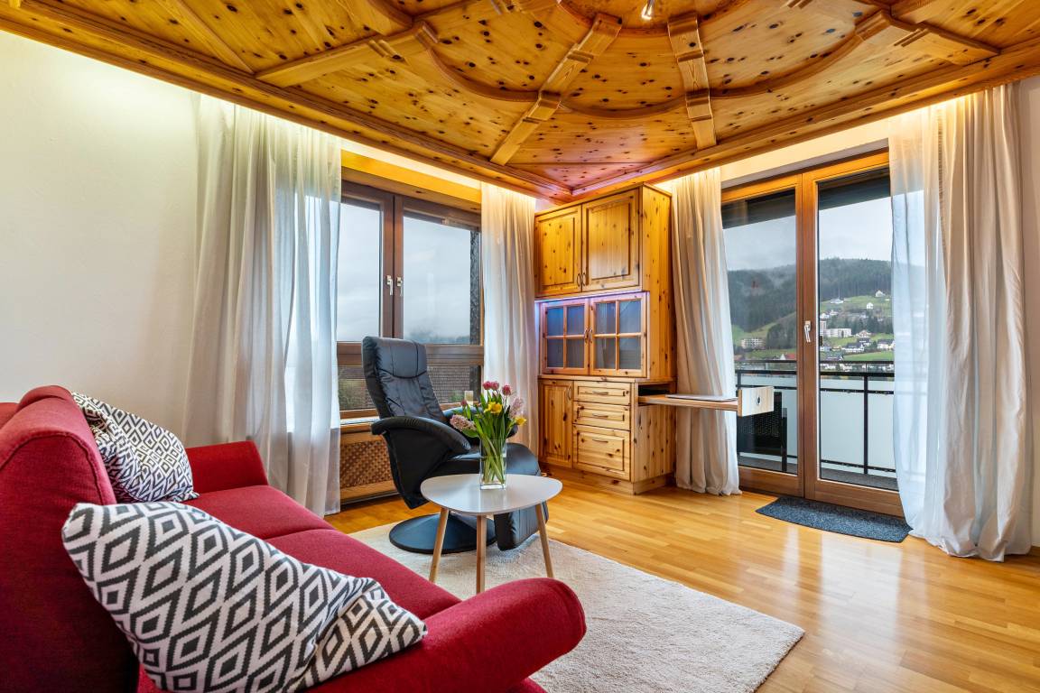 86 M² Ferienwohnung ∙ 2 Schlafzimmer ∙ 4 Gäste - Freudenstadt