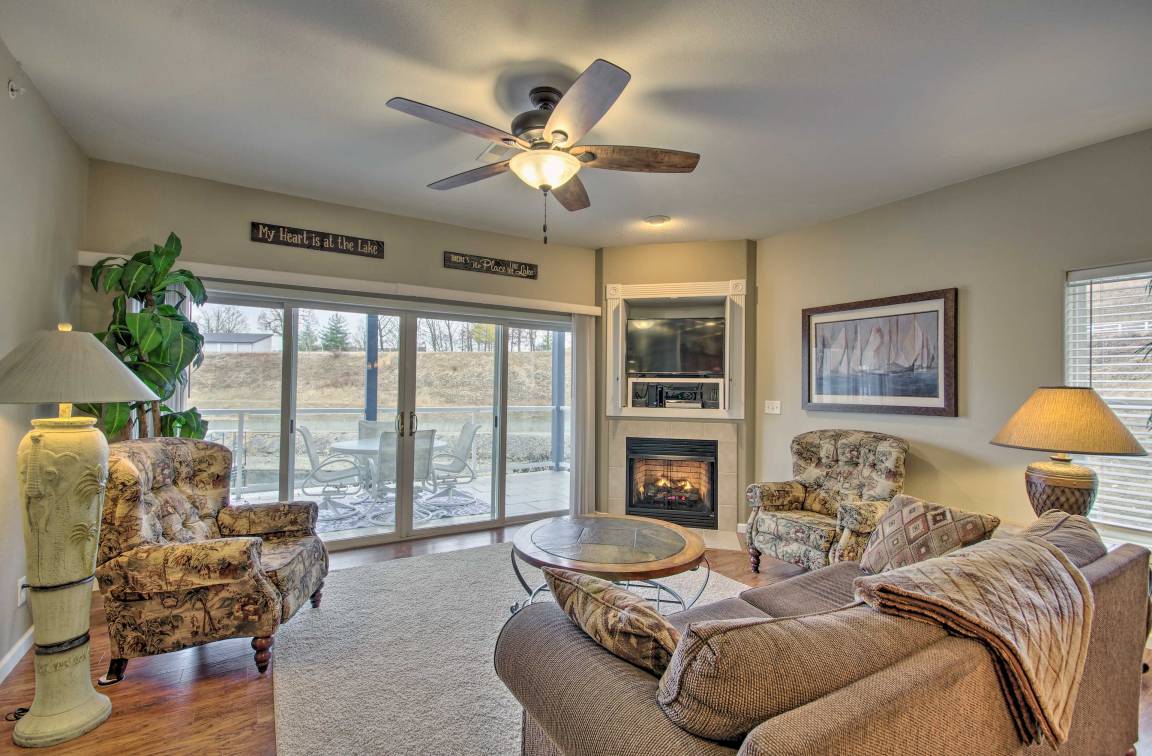 94 M² Apartamento ∙ 1 Habitación ∙ 4 Huéspedes - Lake Ozark, MO