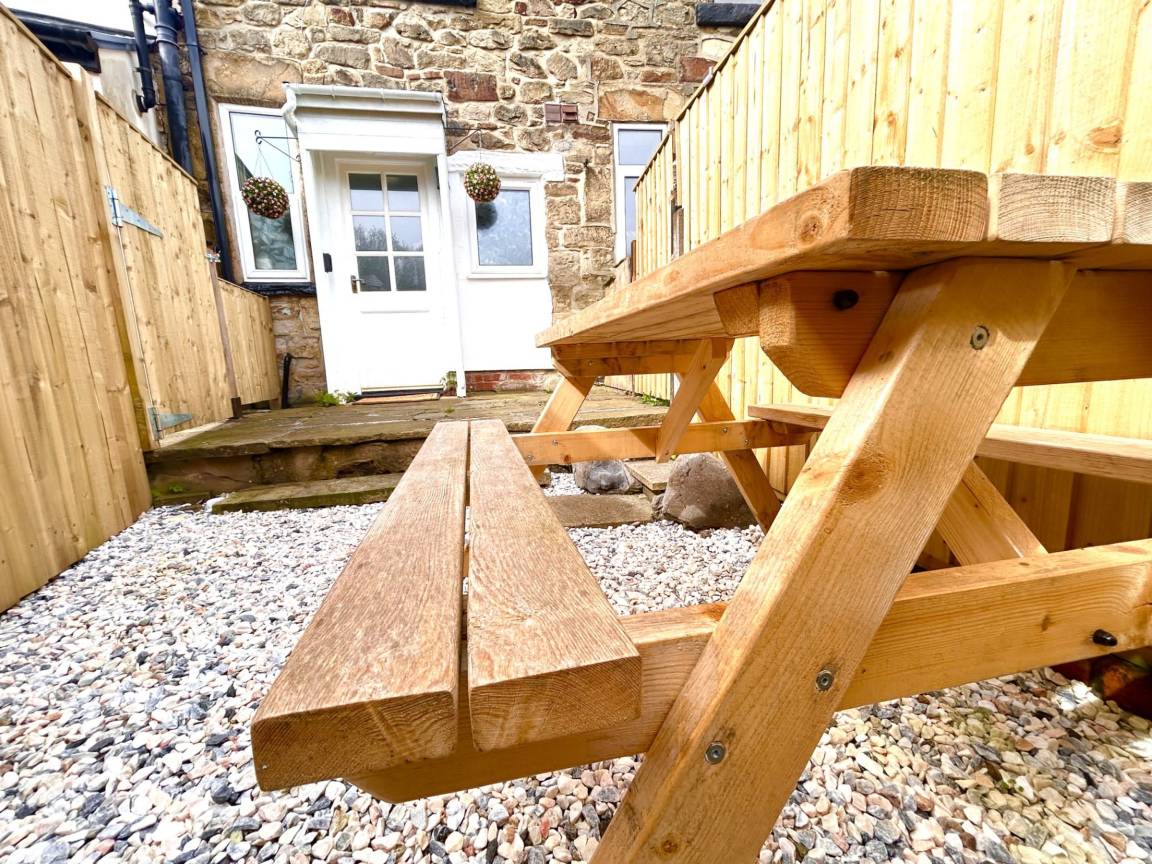 House ∙ 2 Bedrooms ∙ 4 Guests - Buxton
