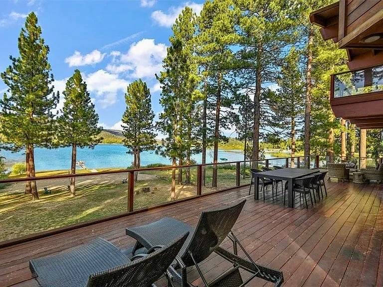 524 M² Cabin ∙ 5 Bedrooms ∙ 16 Guests - Big Bear Lake, CA