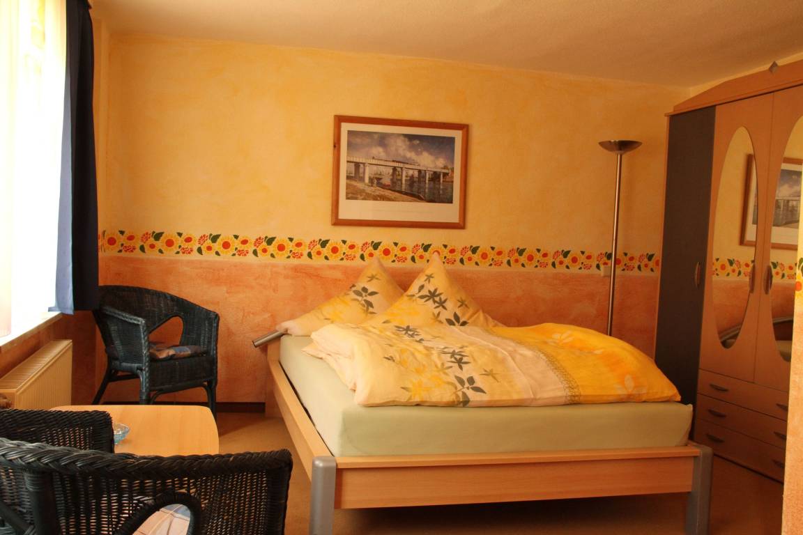 35 M² Studio ∙ 1 Schlafzimmer ∙ 2 Gäste - Bamberg