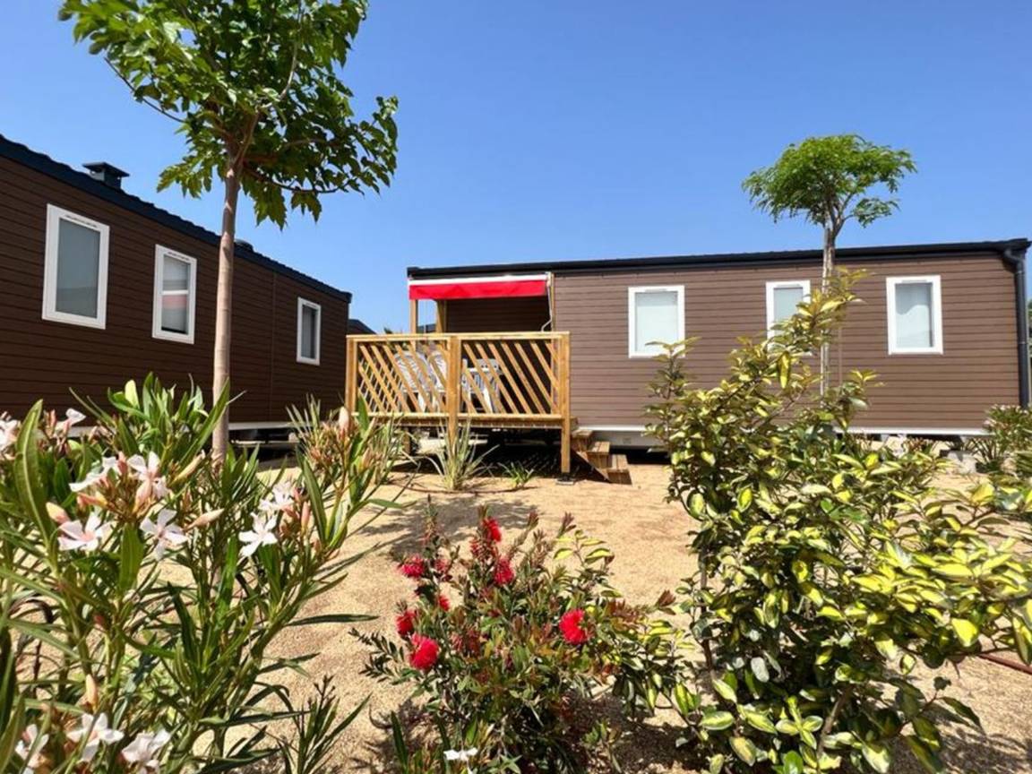 36 M² Bungalow ∙ 4 Habitaciones ∙ 6 Huéspedes - Tordera