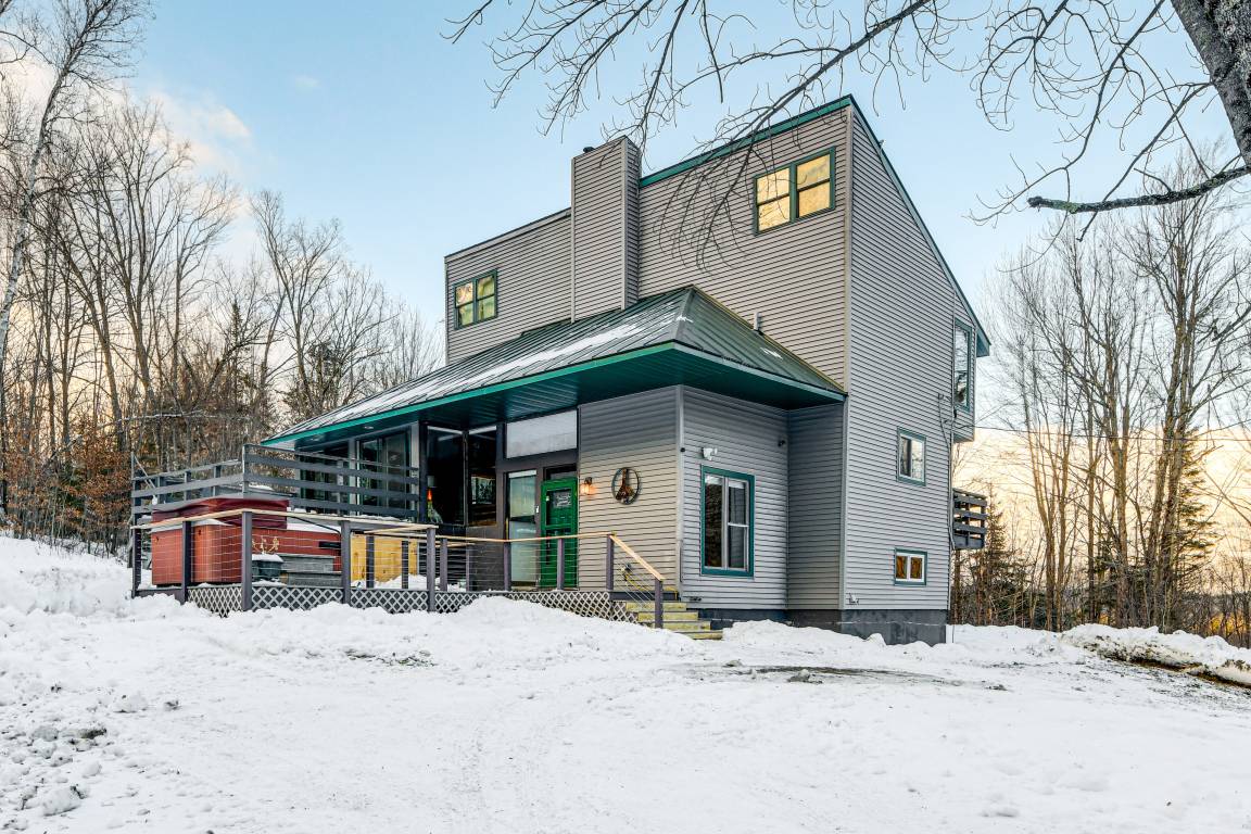 315 M² House ∙ 4 Bedrooms ∙ 8 Guests - Braintree, VT
