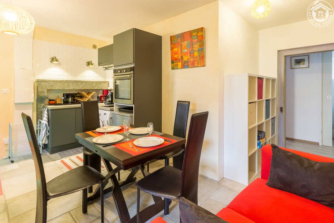 49 M² Gîte ∙ 3 Bedrooms ∙ 4 Guests - Chambéry