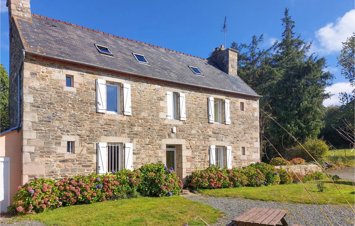 228 M² Casa ∙ 6 Habitaciones ∙ 10 Huéspedes - Paimpol