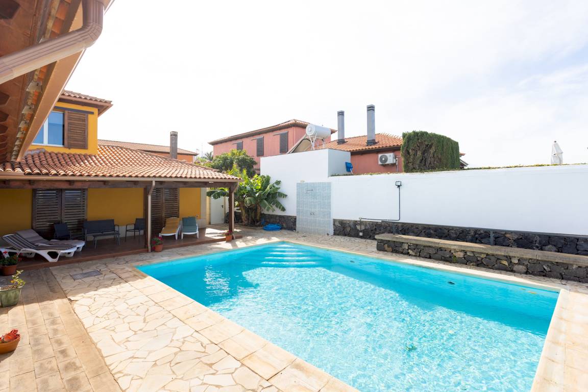 137 M² Chalet ∙ 3 Bedrooms ∙ 6 Guests - El Sauzal