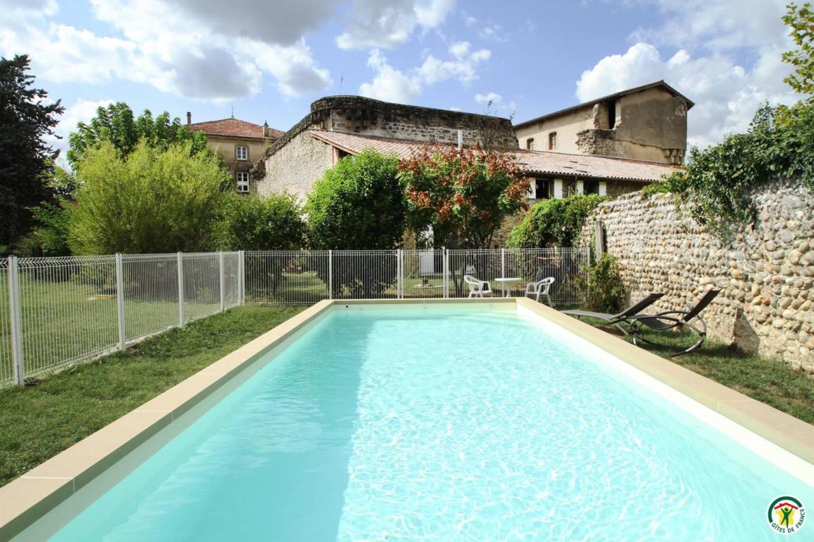 140 M² Gîte ∙ 2 Chambres ∙ 4 Personnes - Romans-sur-Isère