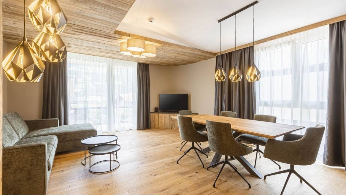 67 M² Apartment ∙ 2 Bedrooms ∙ 4 Guests - Fügen