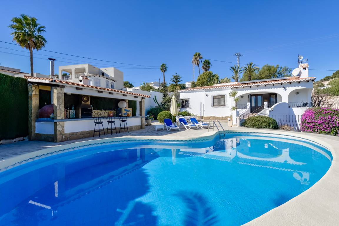 139 平方米 別墅 ∙ 4客房 ∙ 8客人 - Moraira