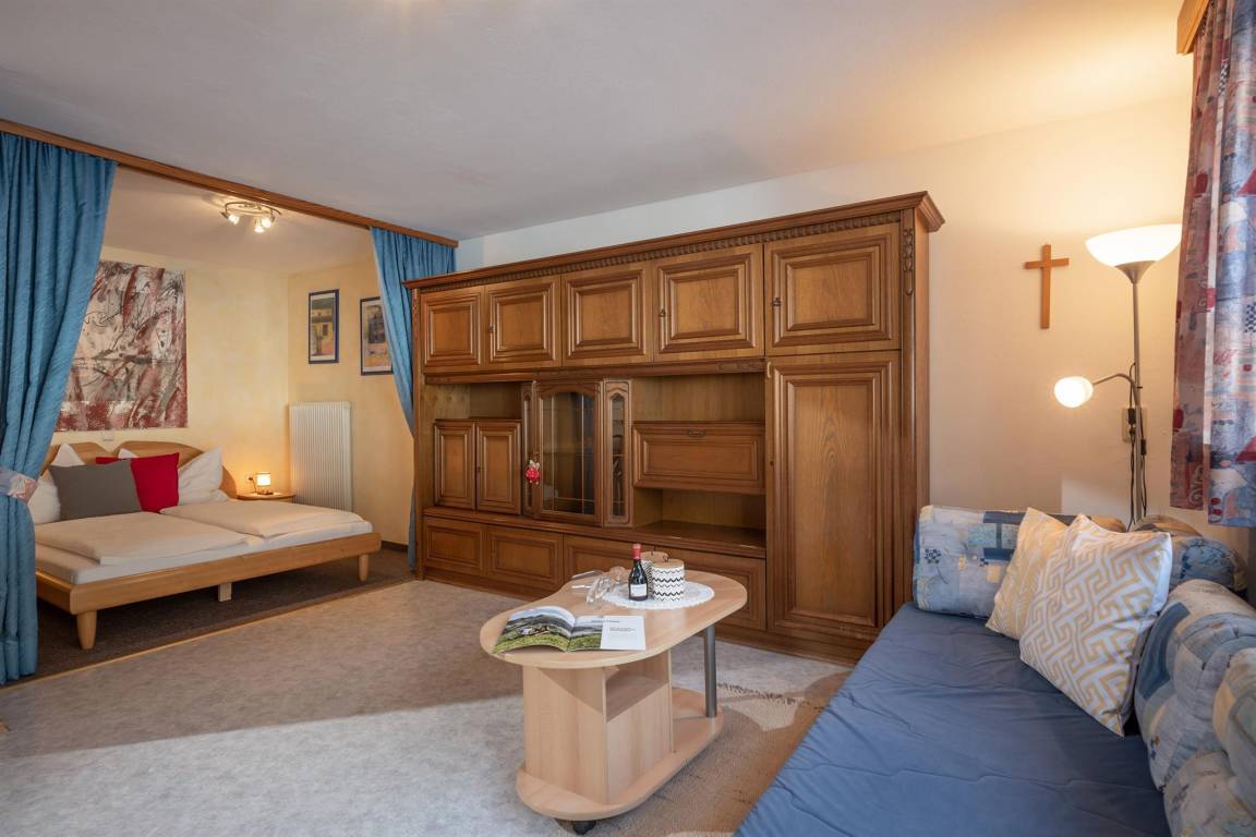 45 M² Ferienwohnung ∙ 1 Schlafzimmer ∙ 4 Gäste - Walchsee