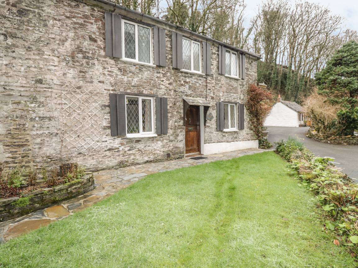 Cottage ∙ 2 Bedrooms ∙ 5 Guests - Tintagel