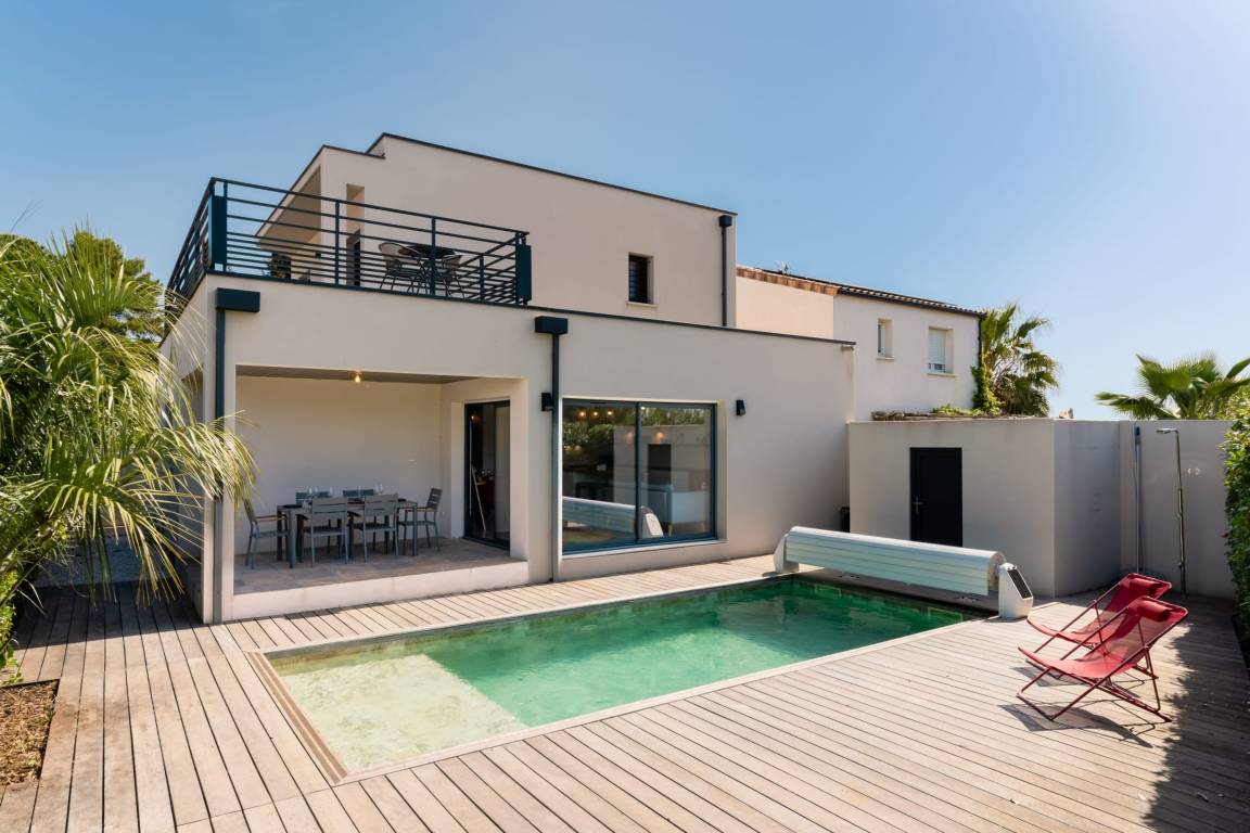 109 M² Ferienwohnung ∙ 3 Schlafzimmer ∙ 8 Gäste - Valras-Plage