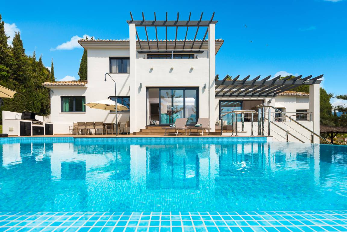Villa ∙ 6 Bedrooms ∙ 12 Guests - Alhaurín el Grande