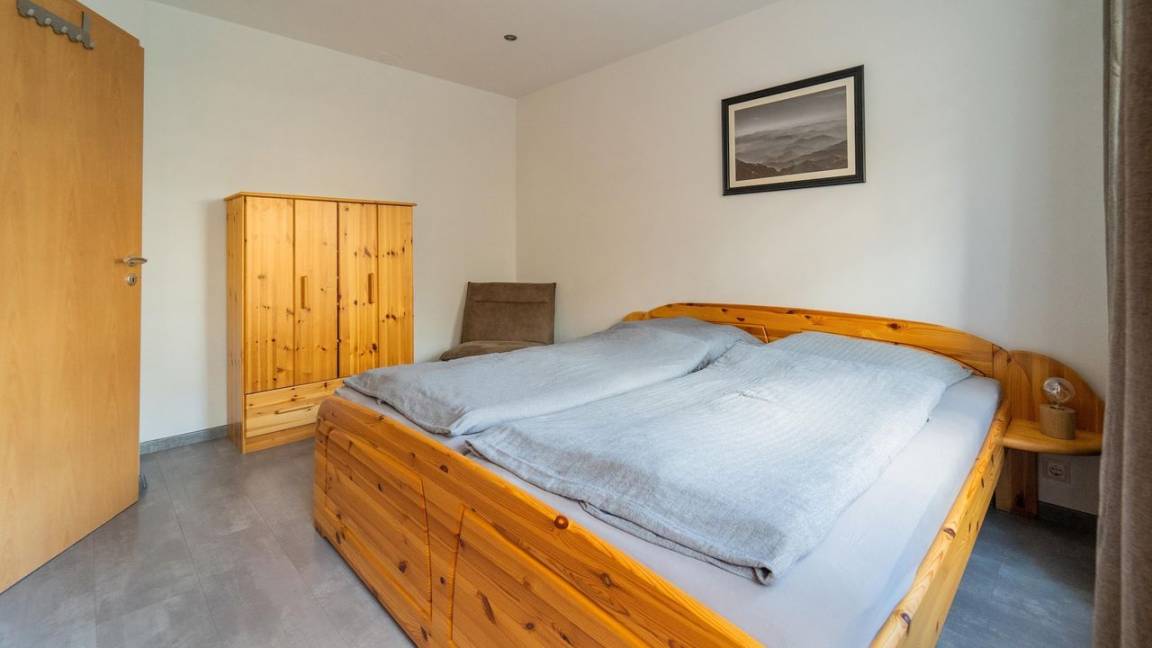 75 M² Ferienwohnung ∙ 2 Schlafzimmer ∙ 4 Gäste - Oberhof