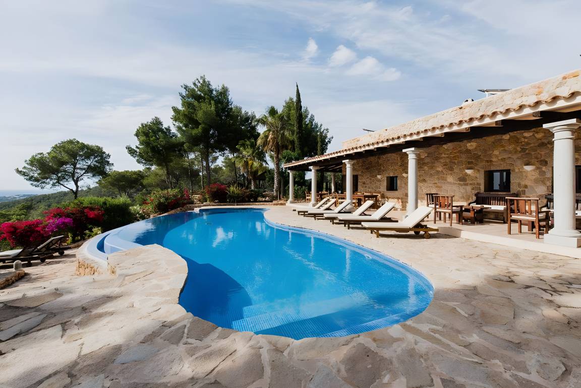 500 M² Maison De Campagne ∙ 5 Chambres ∙ 8 Personnes - Ibiza