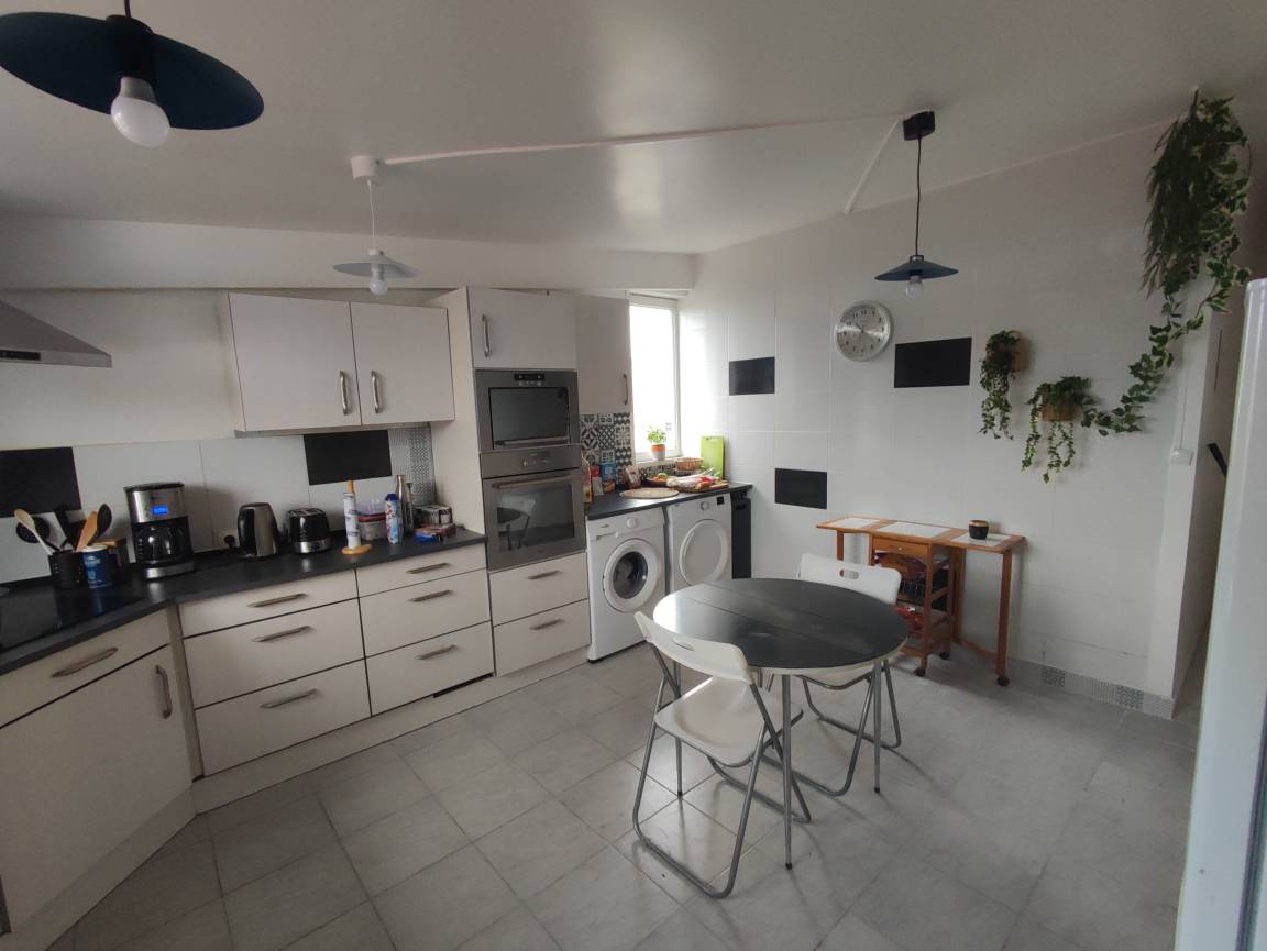 100 M² Appartement ∙ 4 Chambres ∙ 10 Personnes - Thionville