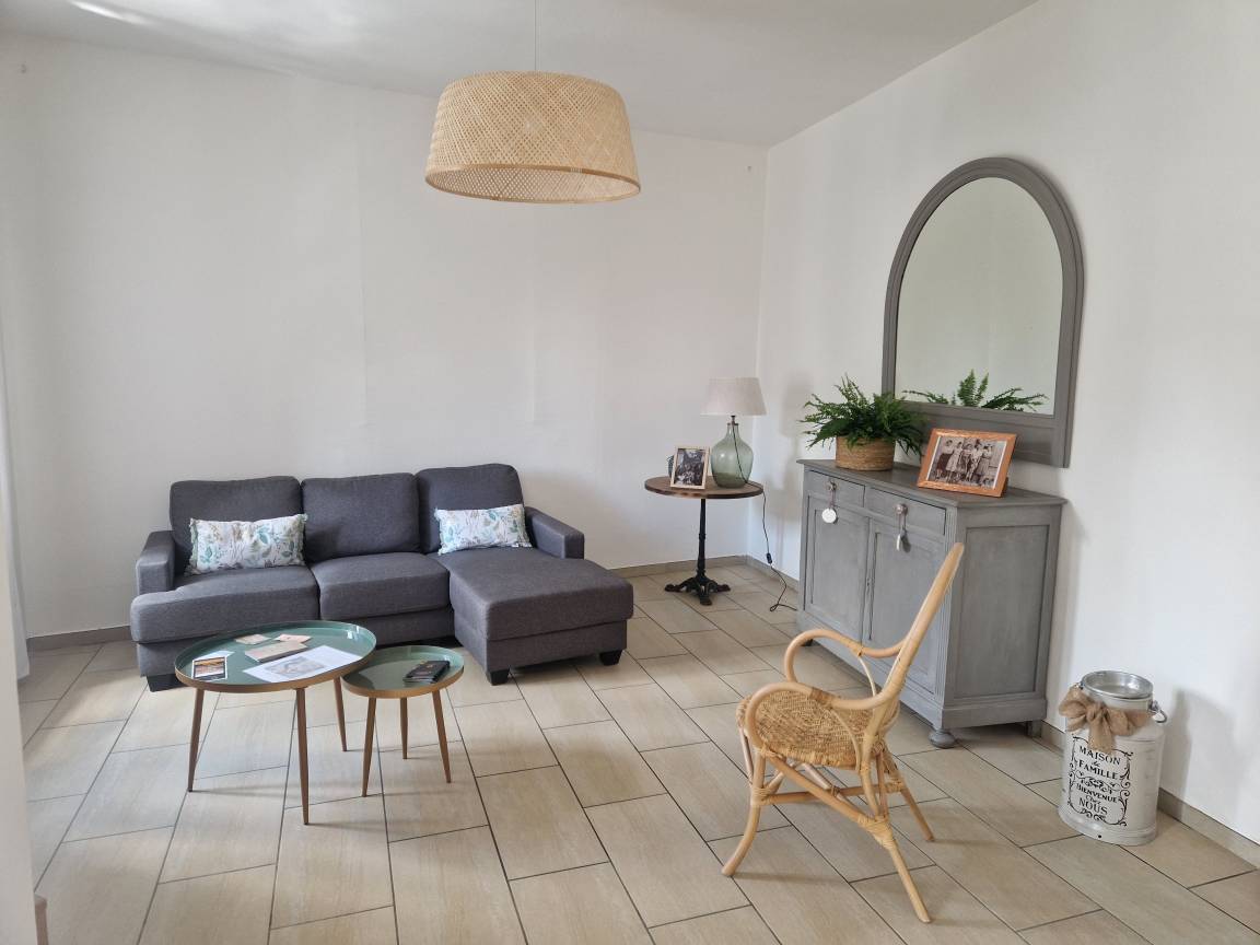 100 M² Ferienhaus ∙ 3 Schlafzimmer ∙ 6 Gäste - Limoux