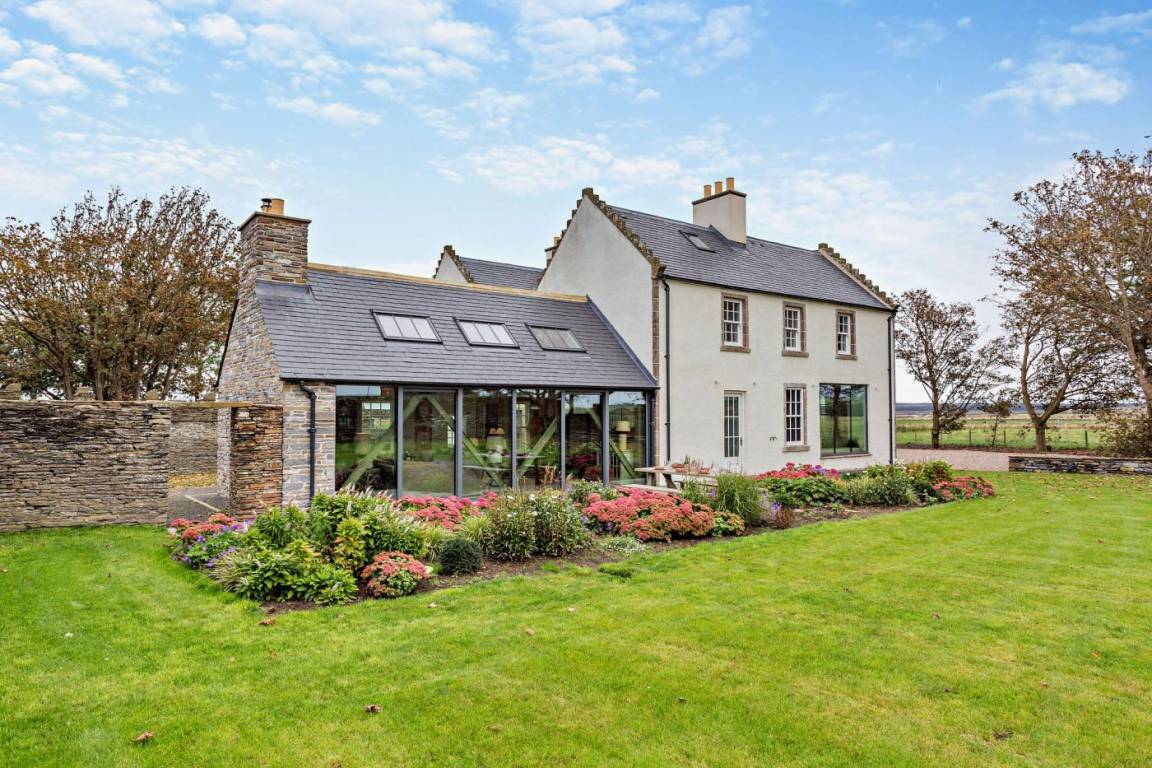 Cottage ∙ 3 Bedrooms ∙ 6 Guests - The Castle & Gardens of Mey