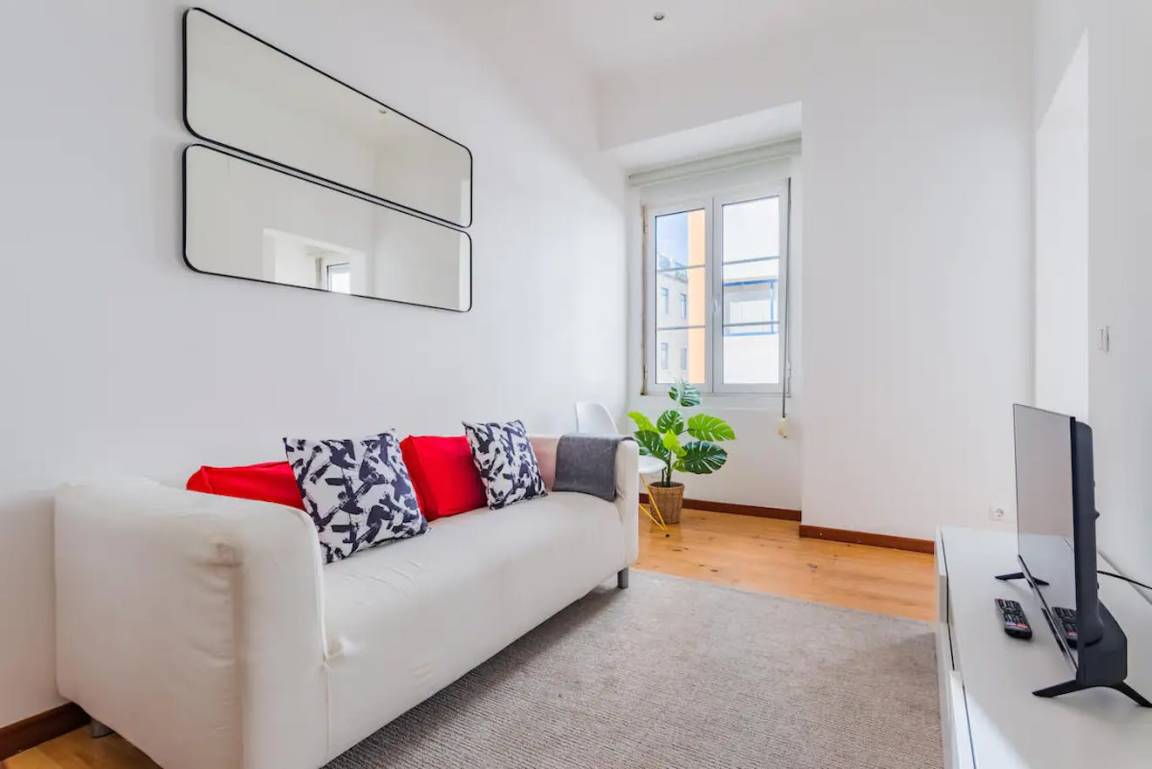 55 M² Apartment ∙ 2 Bedrooms ∙ 4 Guests - Campo de Ourique