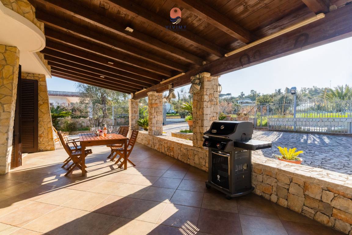 150 M² Villa ∙ 4 Chambres ∙ 9 Personnes - Parabita