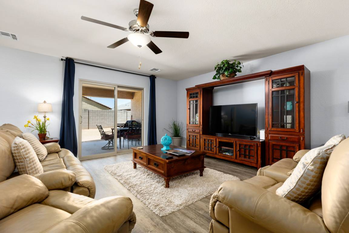 256 M² House ∙ 5 Bedrooms ∙ 10 Guests - Casa Grande, AZ