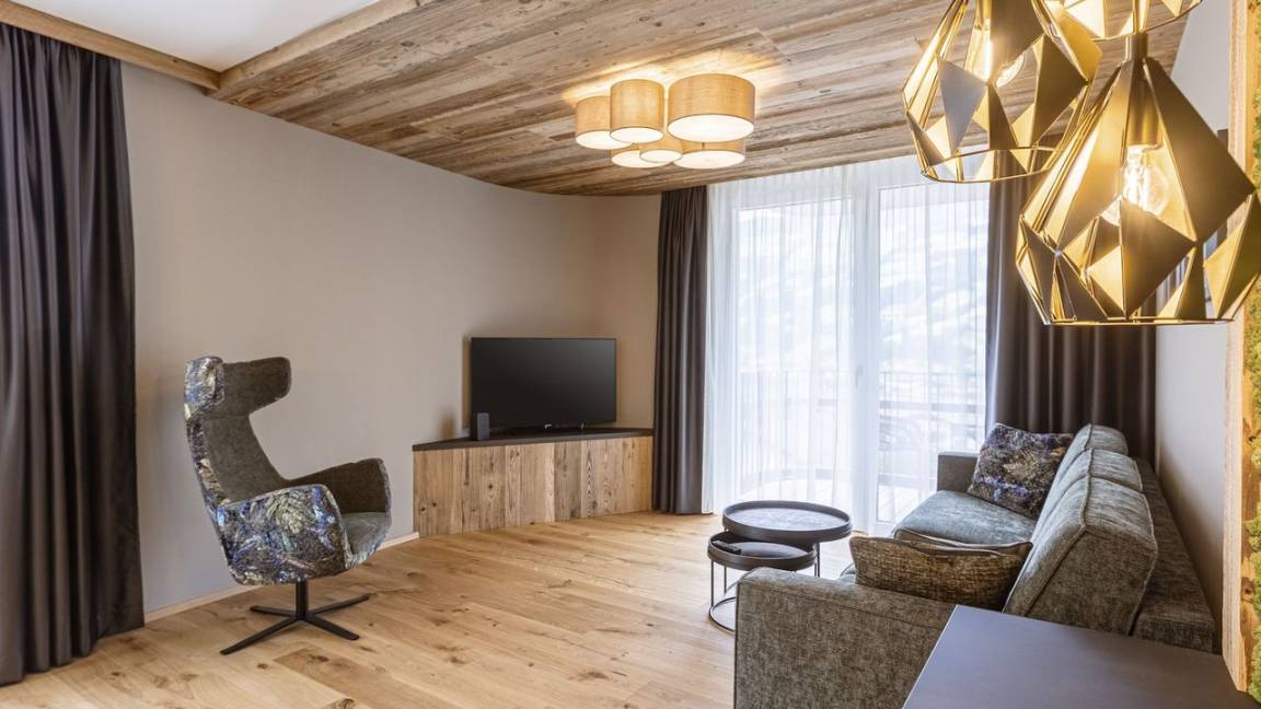67 M² Appartement ∙ 2 Slaapkamers ∙ 4 Gasten - Fügen