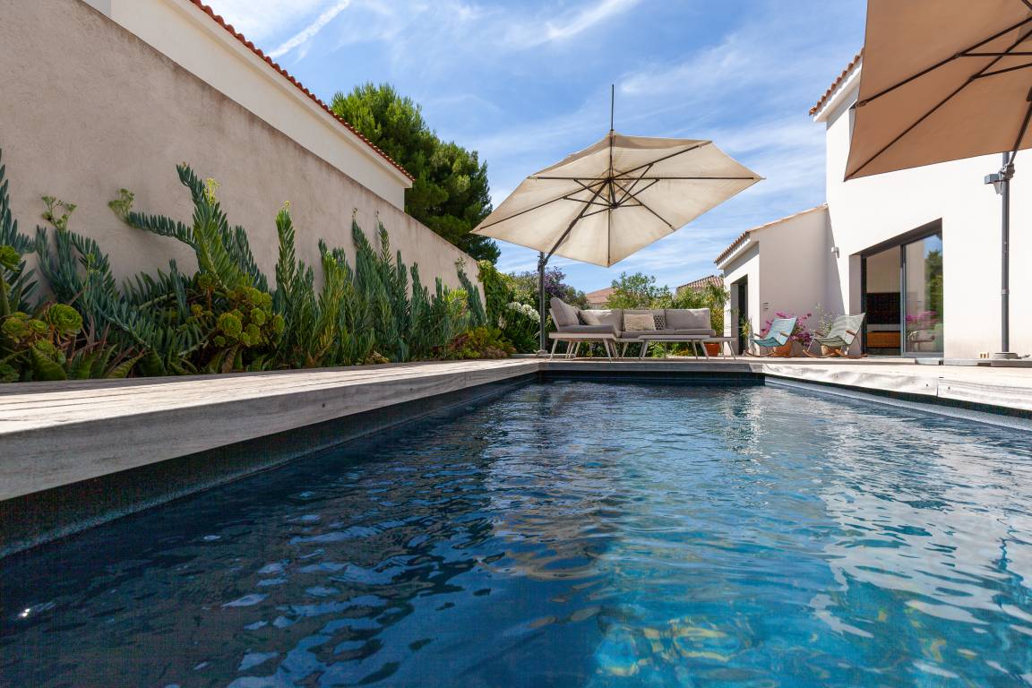 150 M² Villa ∙ 5 Chambres ∙ 8 Personnes - Calanques de Marseille