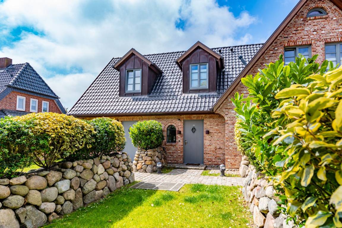 90 M² Ferienhaus ∙ 2 Schlafzimmer ∙ 4 Gäste - Keitum
