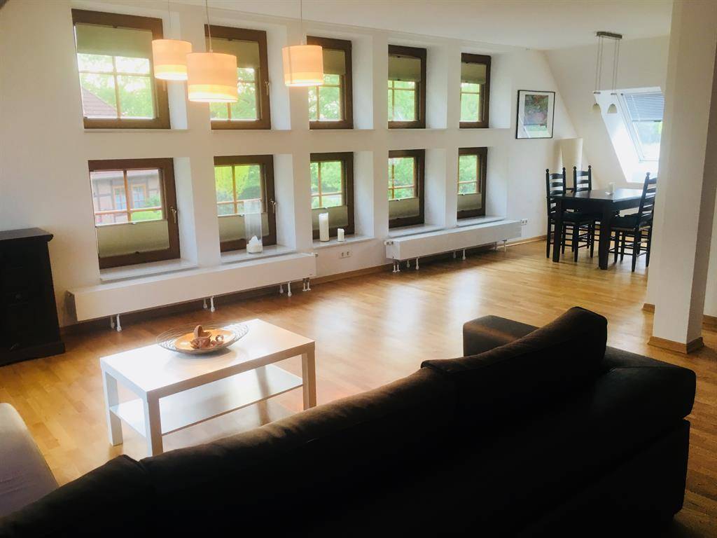 129 M² Ferienwohnung ∙ 3 Schlafzimmer ∙ 6 Gäste - Wedemark
