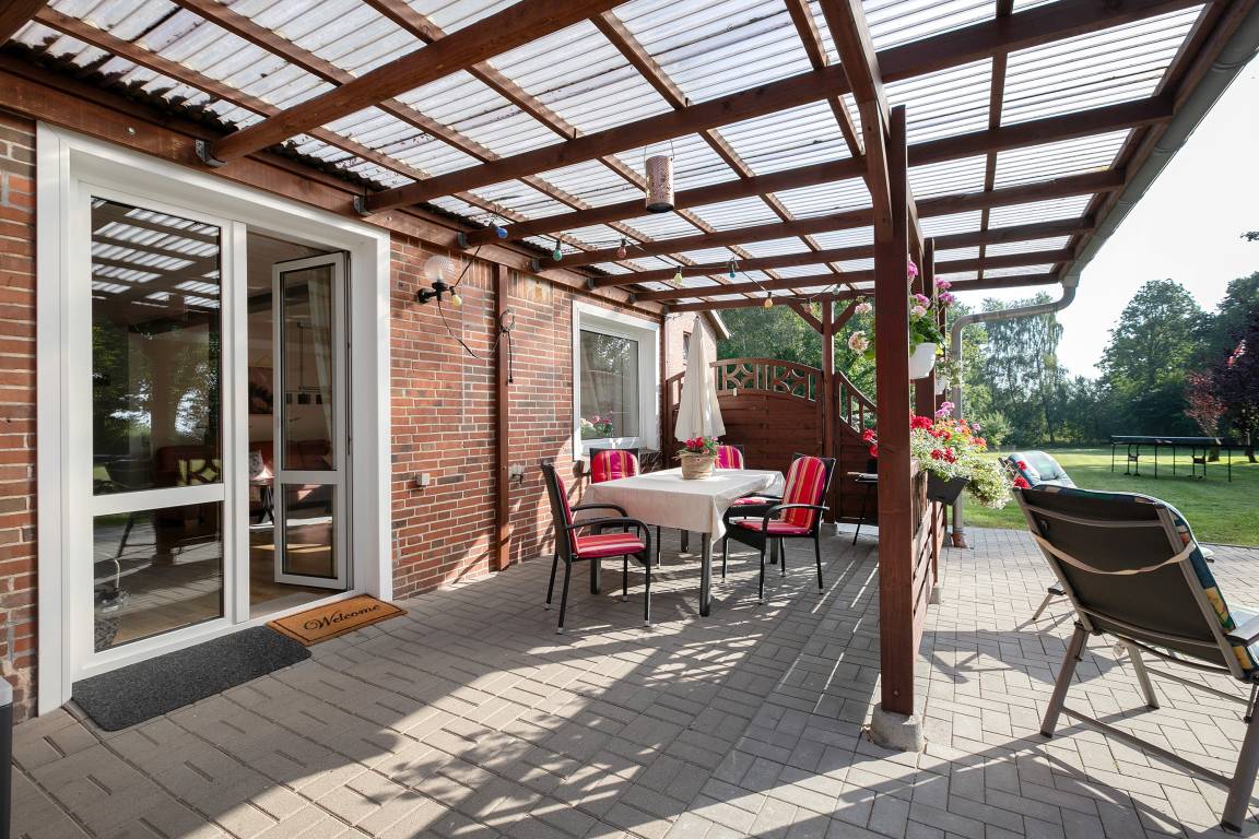 60 M² Ferienwohnung ∙ 1 Schlafzimmer ∙ 4 Gäste - Albersdorf