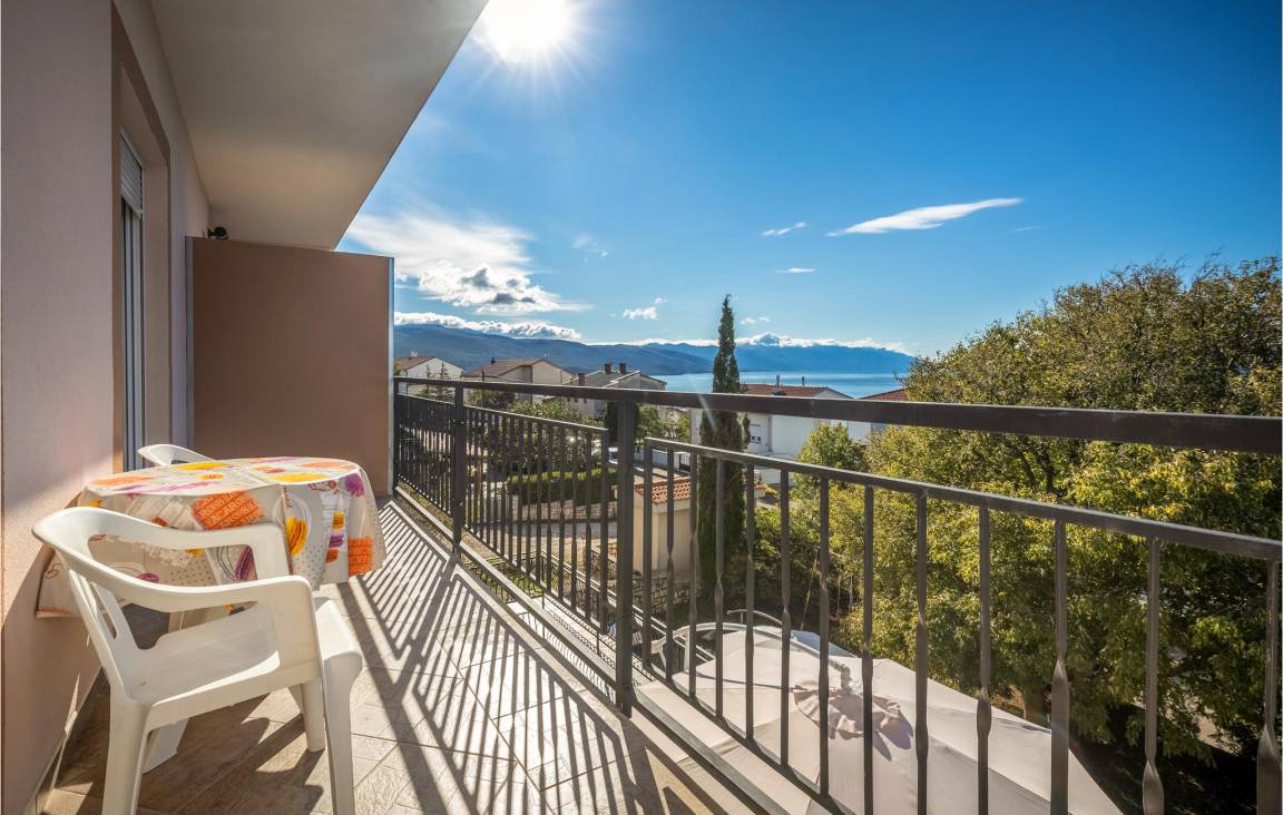 60 M² Ferienwohnung ∙ 2 Schlafzimmer ∙ 4 Gäste - Novi Vinodolski