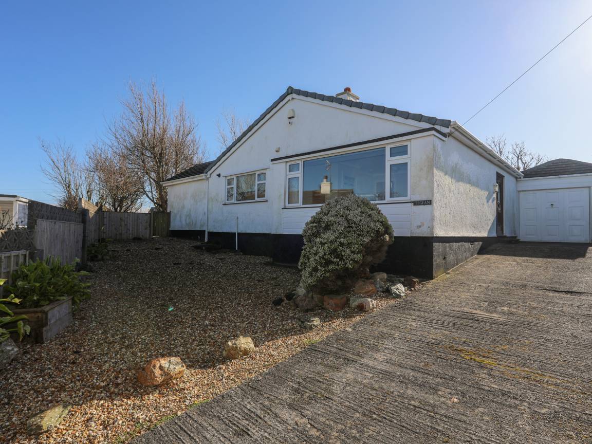 Cottage ∙ 3 Bedrooms ∙ 6 Guests - Trearddur Bay