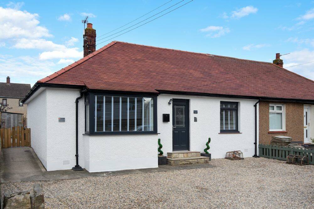 Cottage ∙ 3 Bedrooms ∙ 6 Guests - Seahouses