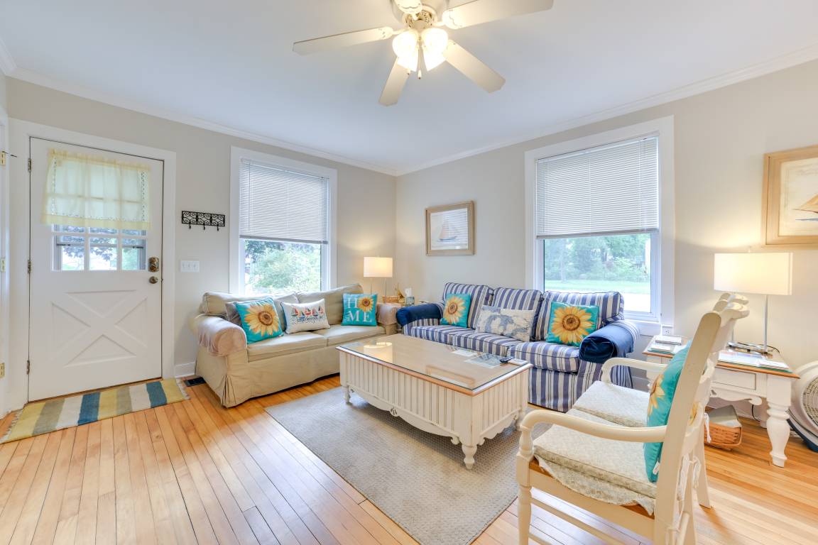 102 M² House ∙ 3 Bedrooms ∙ 8 Guests - Charlevoix, MI