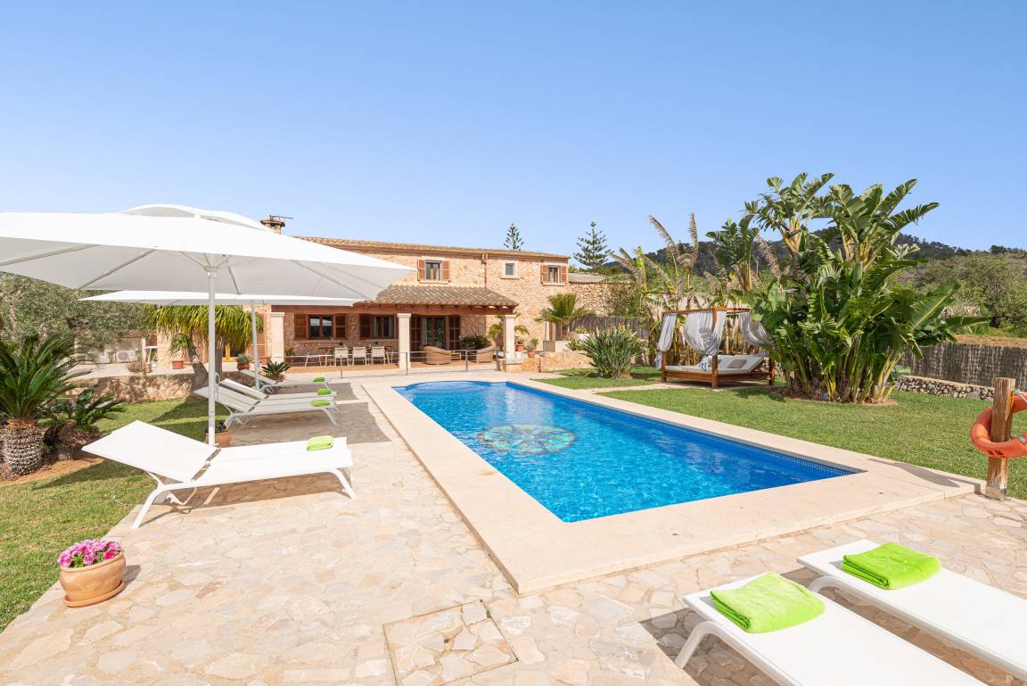 224 M² Villa ∙ 4 Bedrooms ∙ 8 Guests - Felanitx