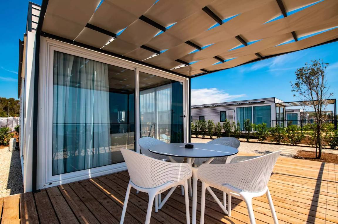 40 M² Mobil-home ∙ 2 Chambres ∙ 5 Personnes - Ližnjan