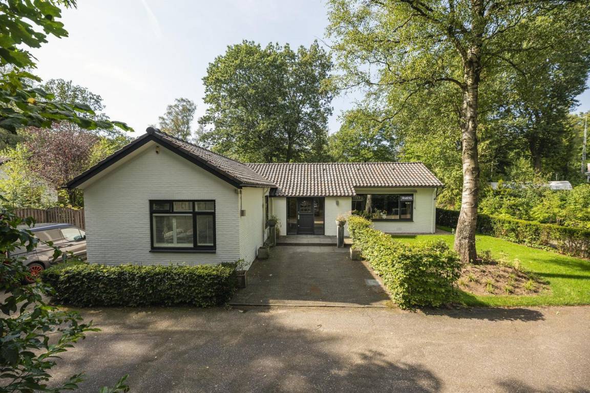 111 M² House ∙ 5 Bedrooms ∙ 12 Guests - Deventer