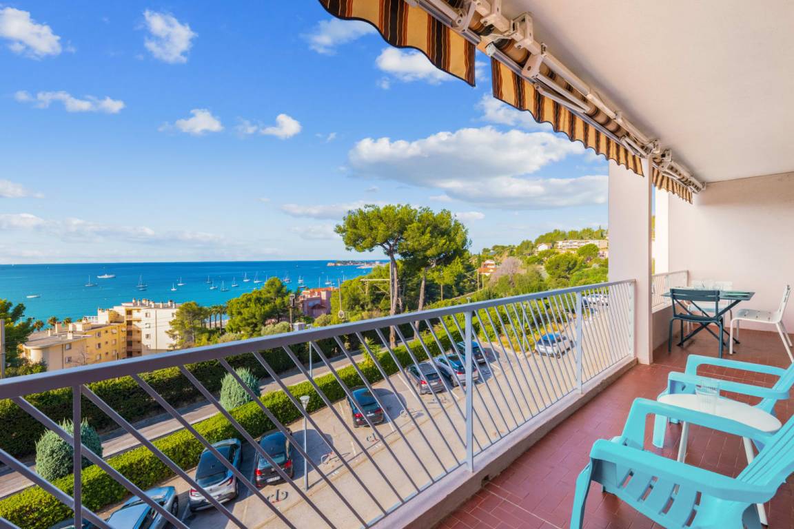 80 M² Appartement ∙ 2 Chambres ∙ 6 Personnes - Sanary-sur-Mer